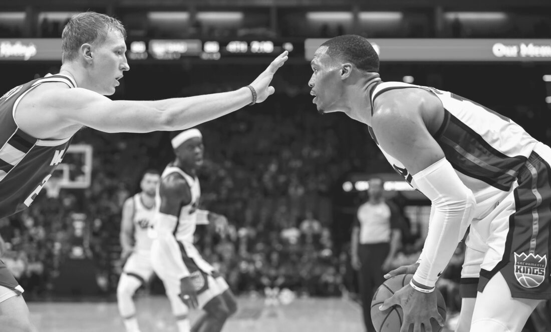 Giannis back to regular form in Bucks’ win | News, Sports, Jobs - The ...